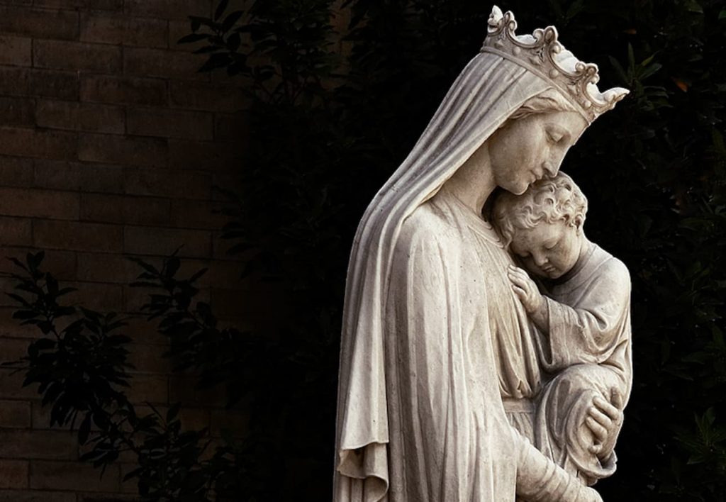 25 Catholic Prayers for the Dying: Seeking Surrender and Mercy